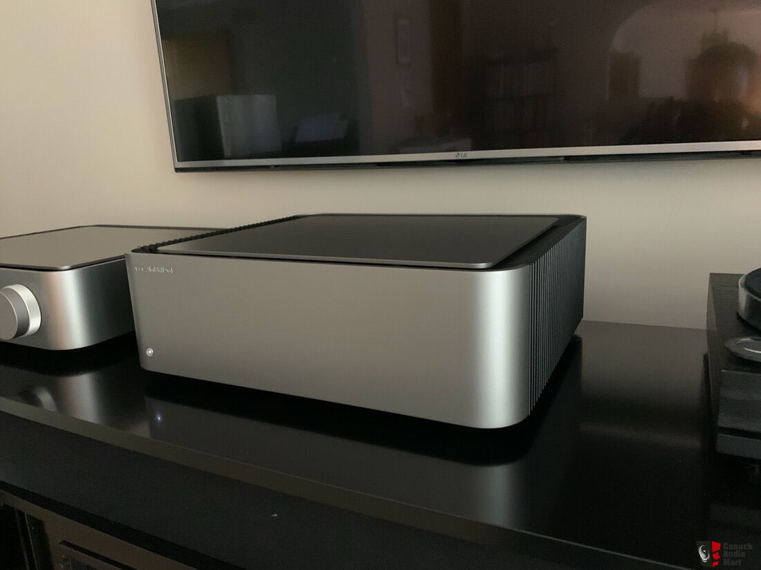 Cambridge Audio EDGE W Power Amplifier Photo #2693858 - Canuck Audio Mart