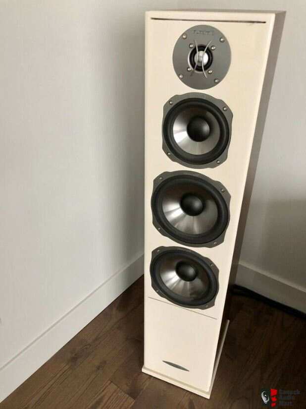 Quadral 90 floor standing speakers and Quadral Base center speaker ...