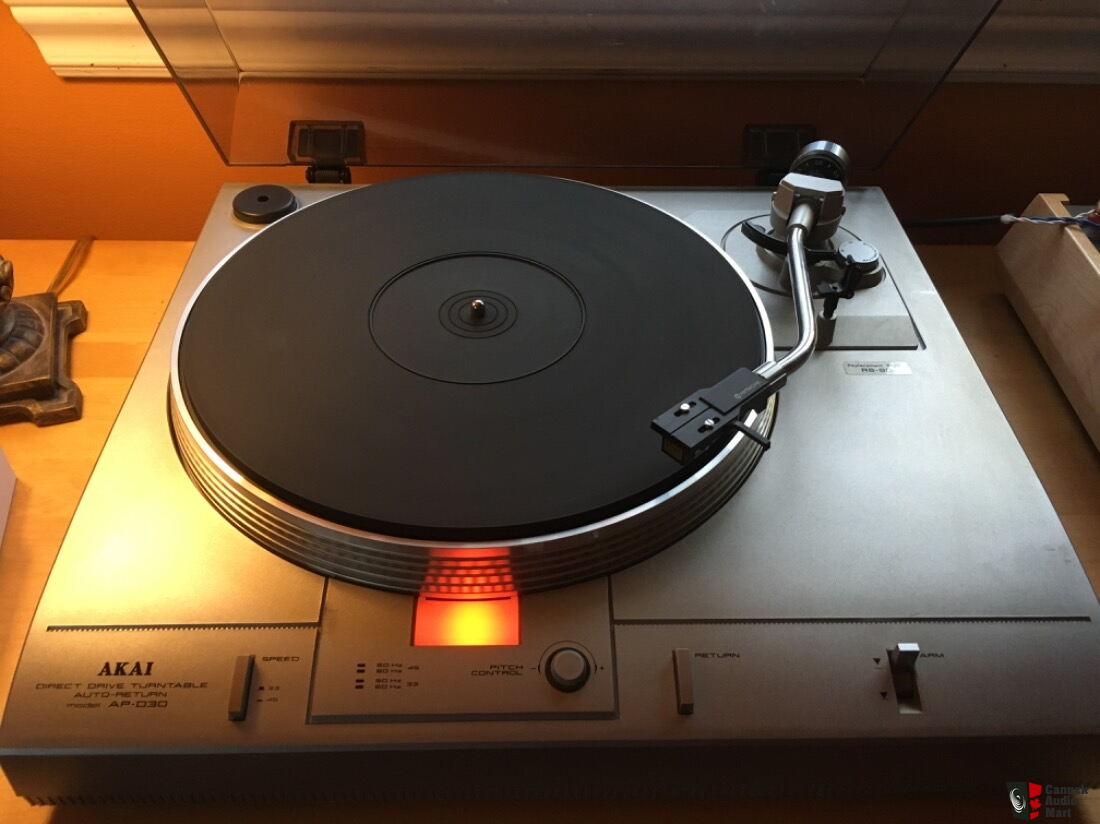 Akai turntable AP-D30 + Pear semi automatic For Sale - Canuck Audio Mart