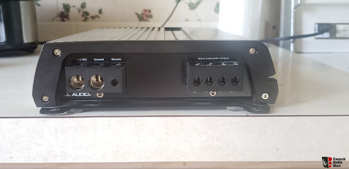 JL Audio JX1000.1 Subwoofer Amplifier & Remote Bass controler Photo ...