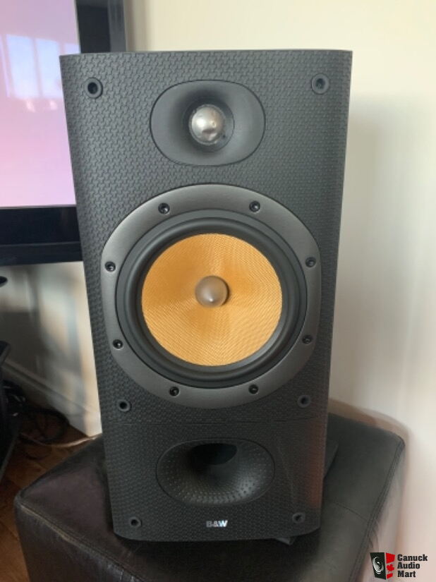B&W 602 S3 Bookshelf Speakers Photo #2731730 - Canuck Audio Mart
