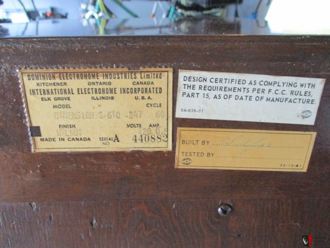 1969 Electrohome Stereo console Model S 610. Mid Century Modern ...