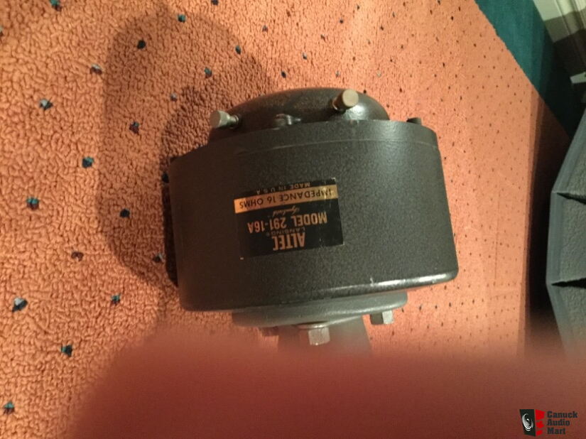 Pair of Altec 1003B horns with throats and Altec 291-16A drivers Photo ...
