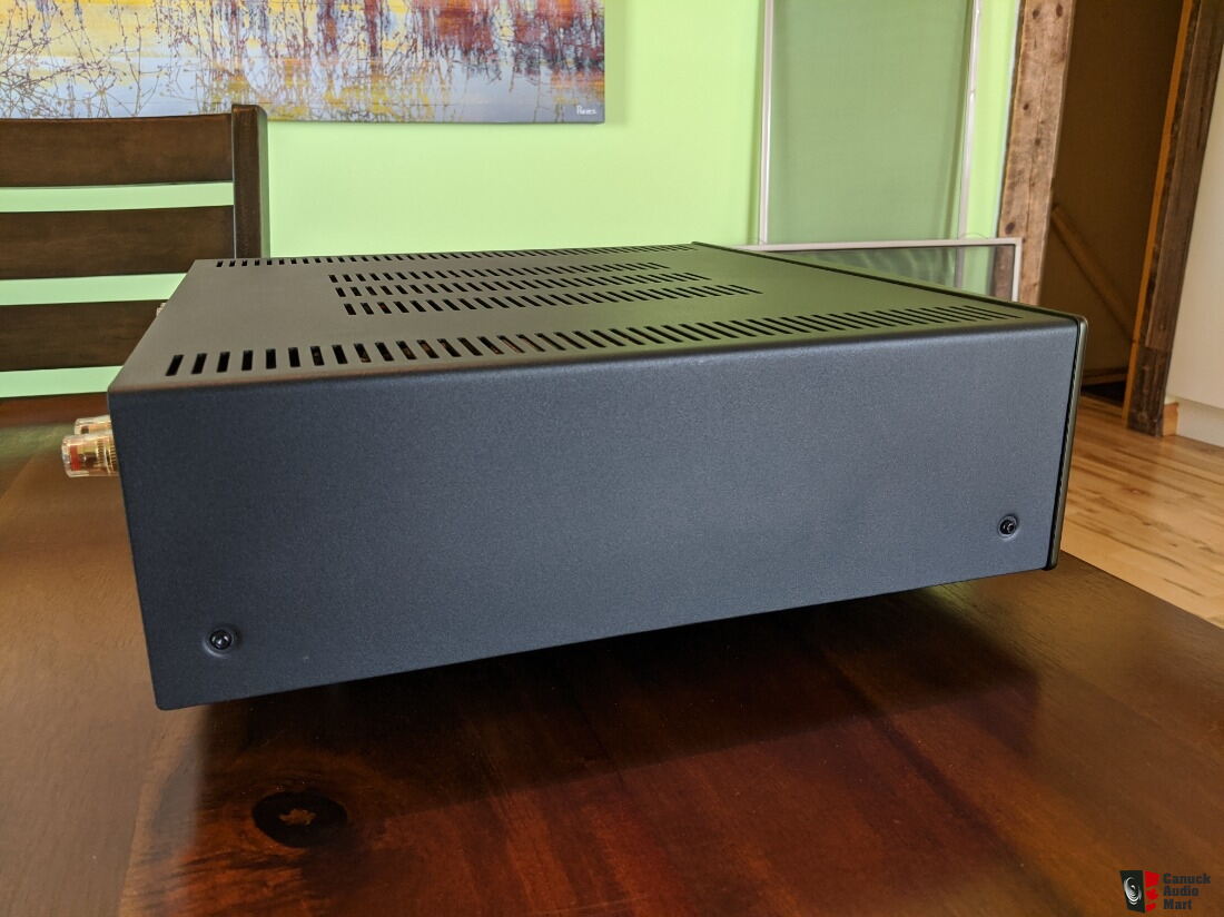 Hegel H300 Integrated Amp Photo #2736540 - UK Audio Mart