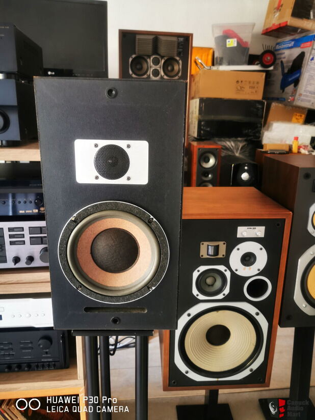 Altec Lansing Model 208, 2-Way Oak-Vinyl Bookshelf Speakers, SOLD ...