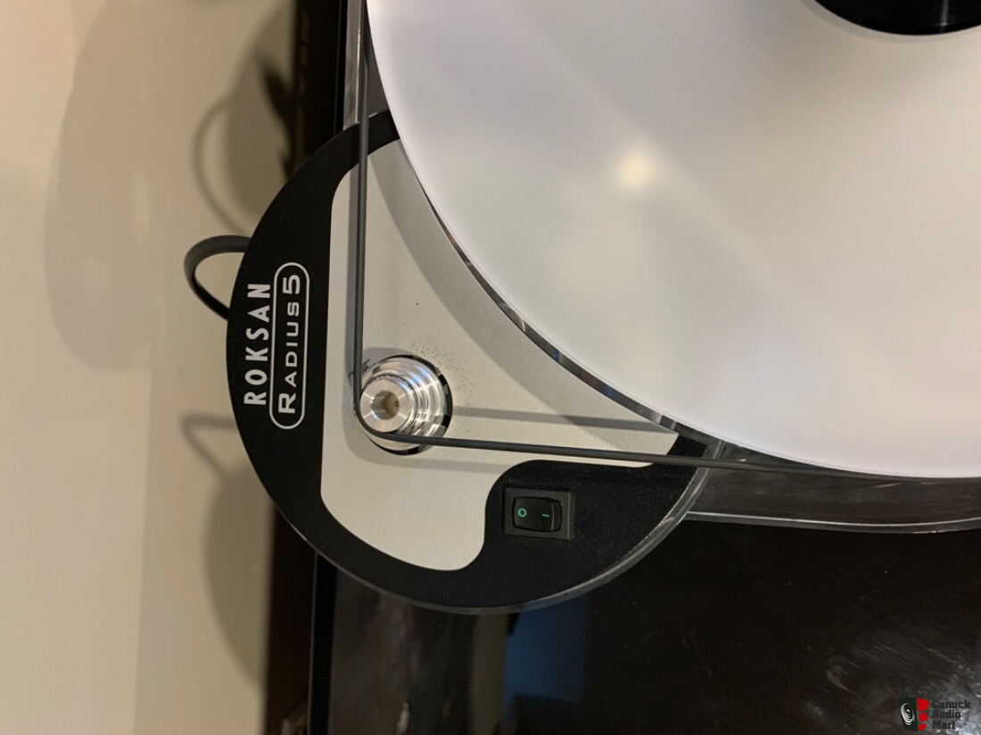 Roksan Radius 5 turntable with Ortofon 2m Blue Photo #2741275 - UK ...