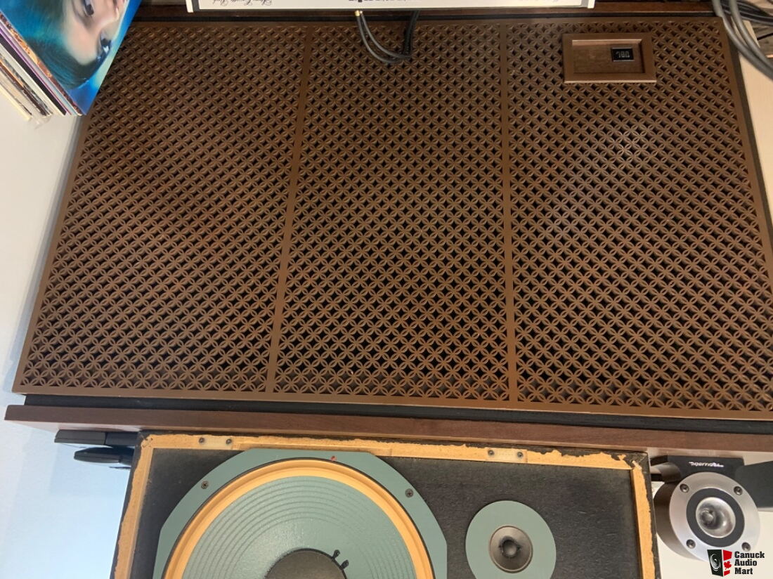 JBL C50 Olympus Pending Photo #2741619 - Canuck Audio Mart