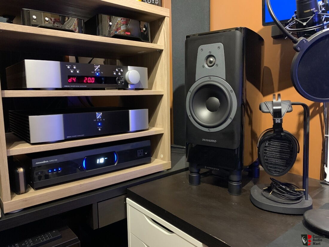 Dynaudio Contour 20 Piano Black Pristine Condition Photo #2751423 ...