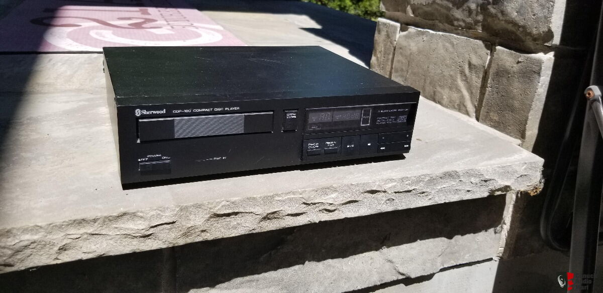 Sherwood CDP100 vintage CD player (1985) * works well, great cosmetics ...
