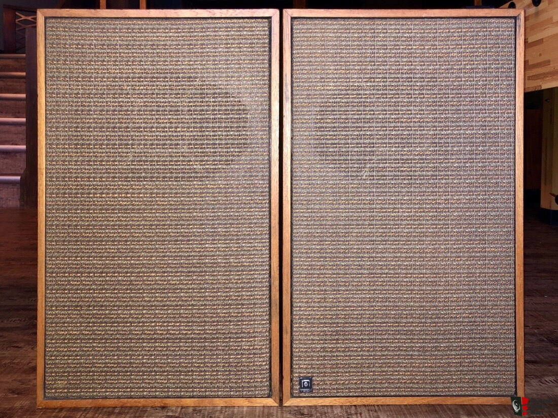 ISOPHON PH2132E German Made Speakers in NORESCO NE 561 Cabinets Photo ...