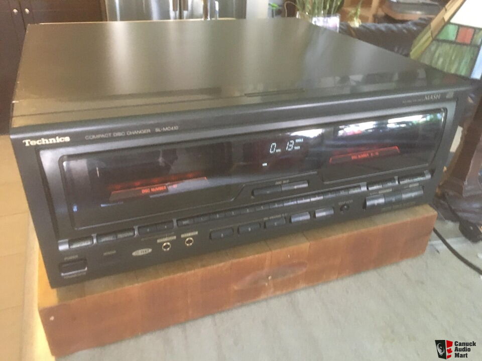 110 Disc Player/Jukebox Technics SL-MC410 For Sale - Canuck Audio Mart