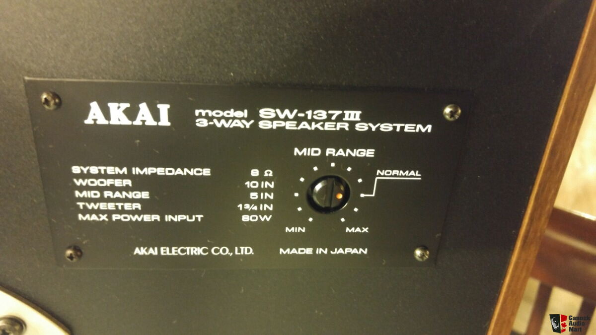 Vintage Akai SW-137 MK III speakers in stunning museum condition! Photo ...