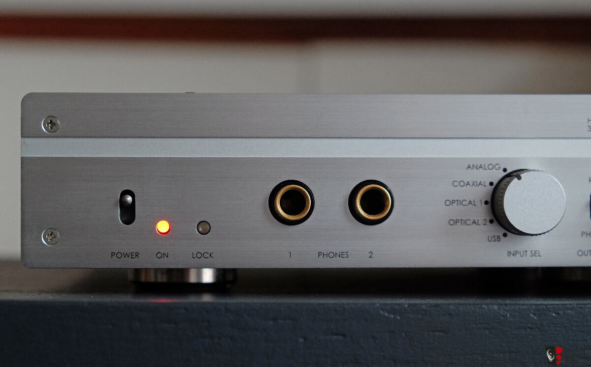 sale pending / Fostex HP-A7 Headphone amplifier & 32-bit external DAC