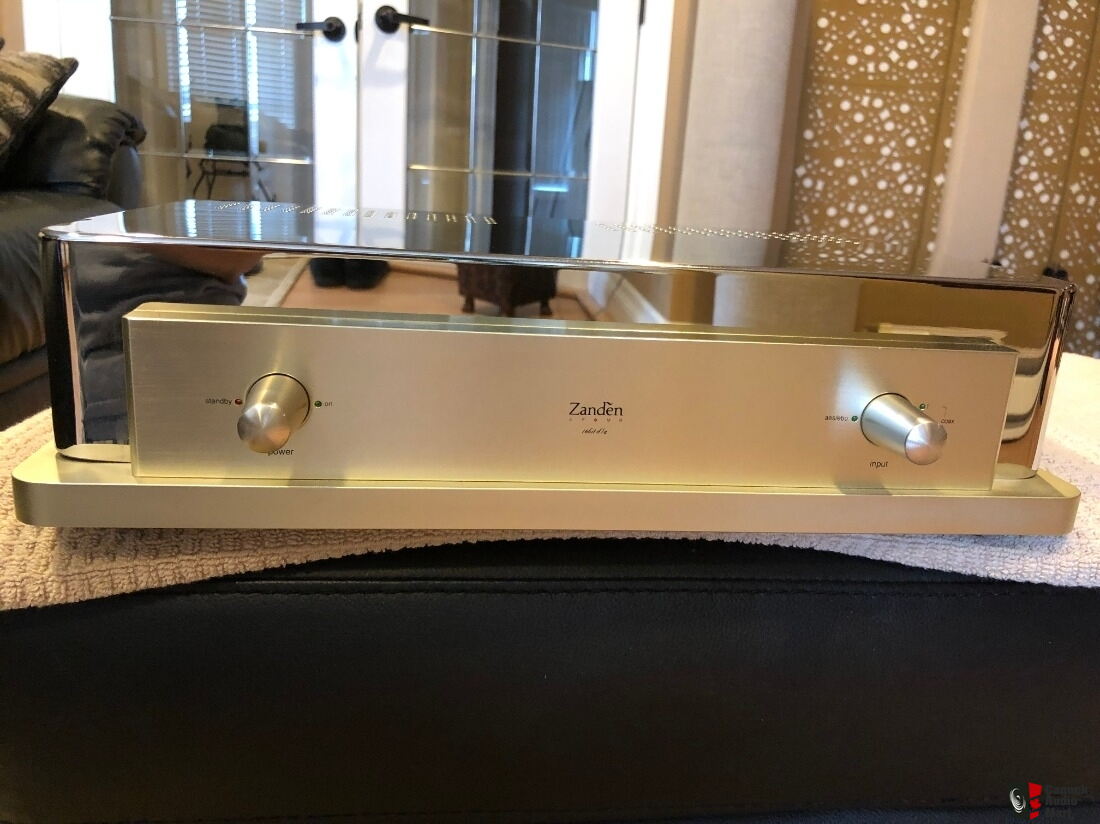 Zanden 5000 Limited Edition DAC with external power supply Photo ...