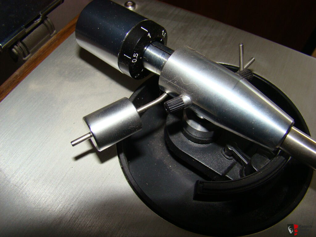 AKAI AP-005 TURNTABLE Photo #281344 - Canuck Audio Mart