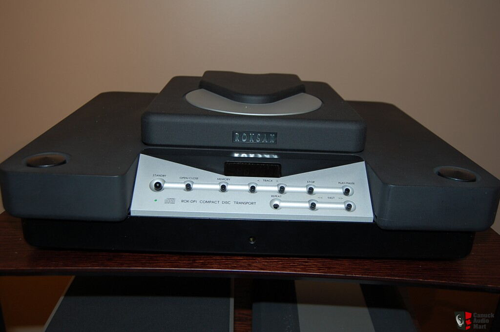 Roksan Attessa DA2 DAC, ROK DS1.5 power supply and DP1 transport Photo ...