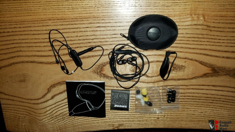 Shure 535 in ear phones Photo #2838002 - UK Audio Mart