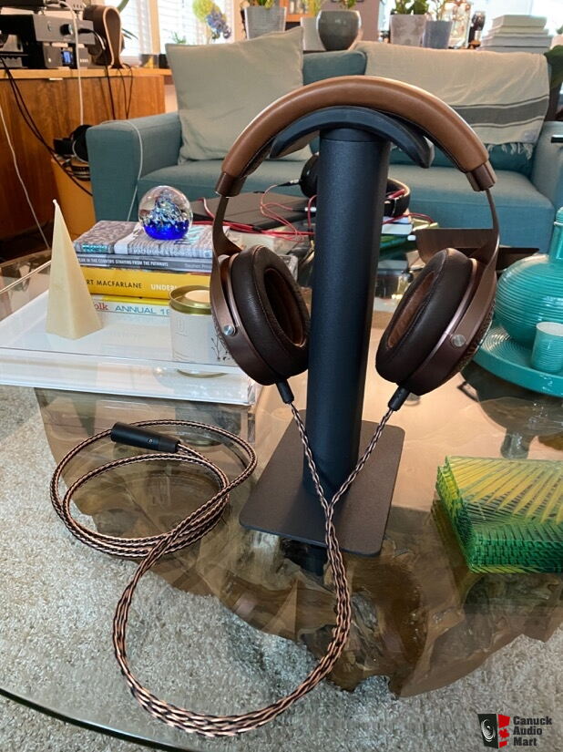 Focal Stellia (mint) For Sale - Canuck Audio Mart