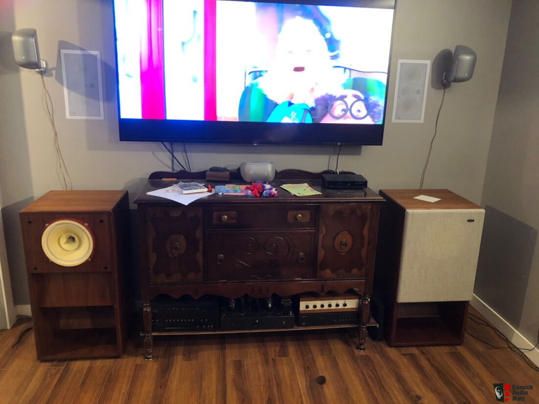 Rare Coral Beta 10's Photo #2855854 - Canuck Audio Mart