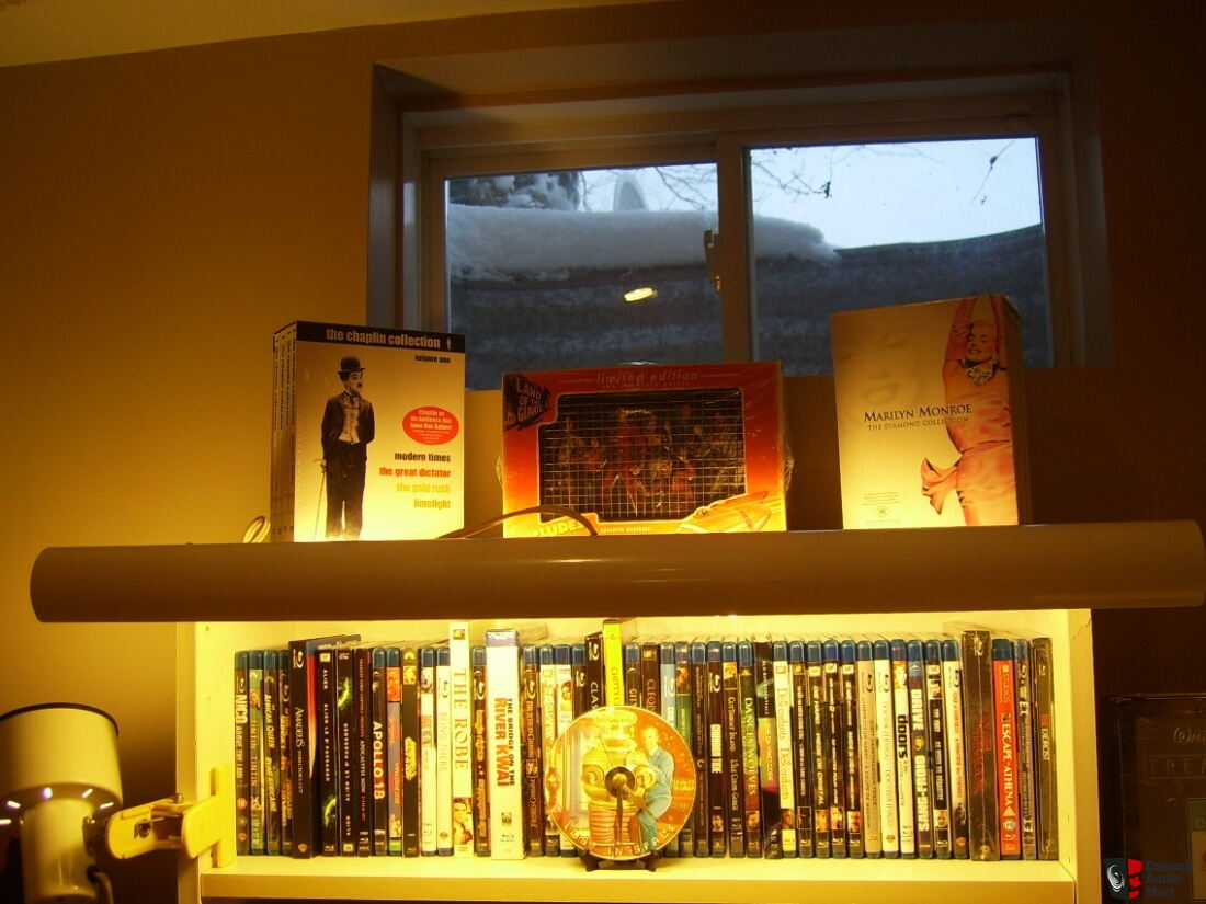 Large movie and music collection on Blu-ray Disc, HD-DVD, DVD, Laser ...