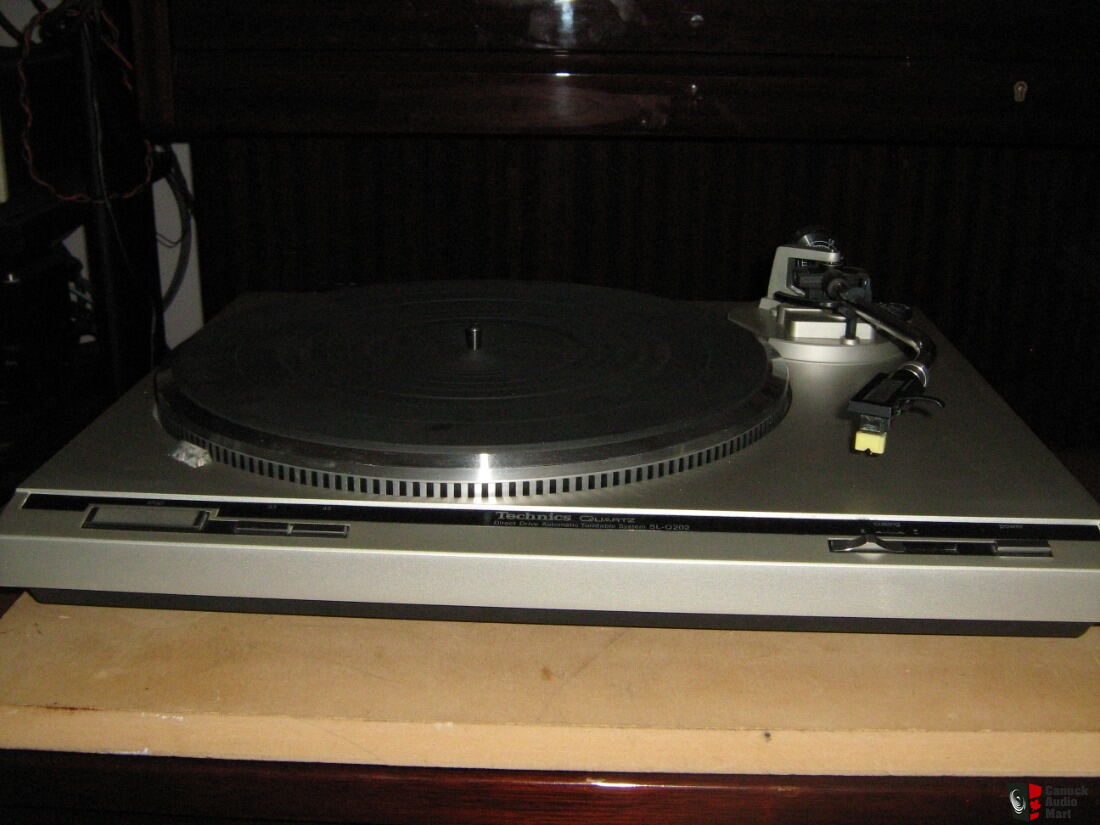 Technics SL-Q202 Quartz Lock semi-auto direct drive turntable with ...