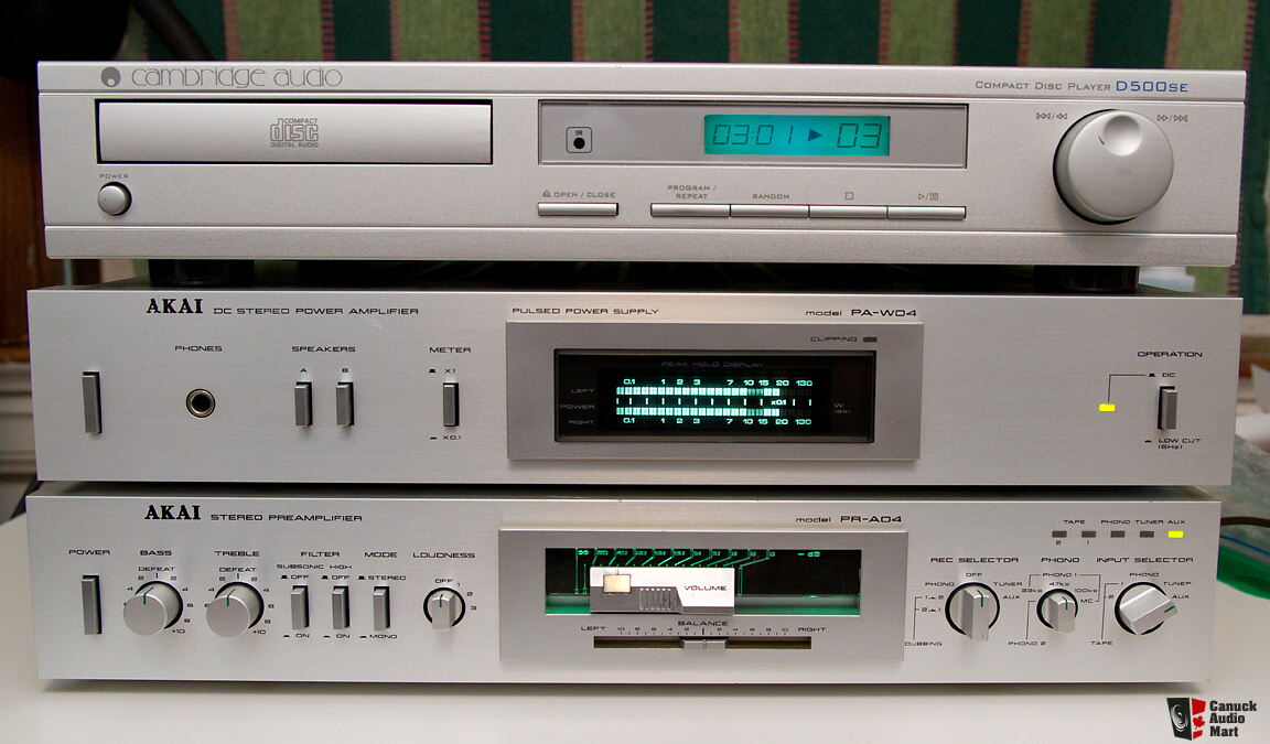 AKAI PA-W04/PR-A04 power amp and pramp combo Photo #2860238 - UK Audio Mart