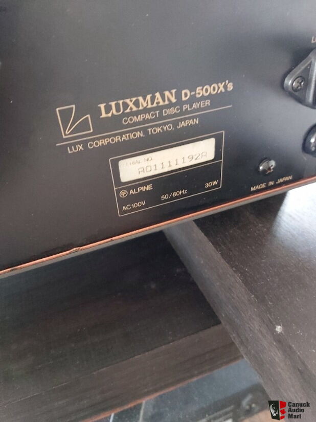 Luxman D-500X's cd player