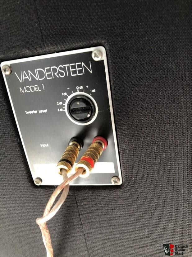 Vandersteen 1C Floorstanding Speakers Photo #2876506 - Canuck Audio Mart