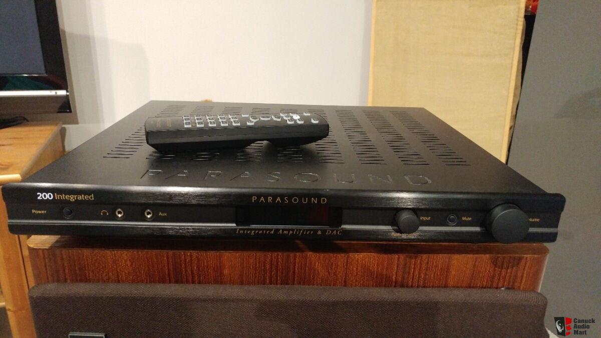 Parasound 200 integrated / pre / dac / phono MM MC For Sale - Canuck ...