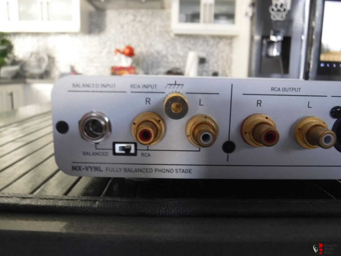 Musical Fidelity MX-VYNL PHONO STAGE in excellent to mint condition ...