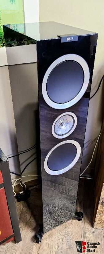 KEF R900 Floorstanding Speakers Photo #2886138 - UK Audio Mart