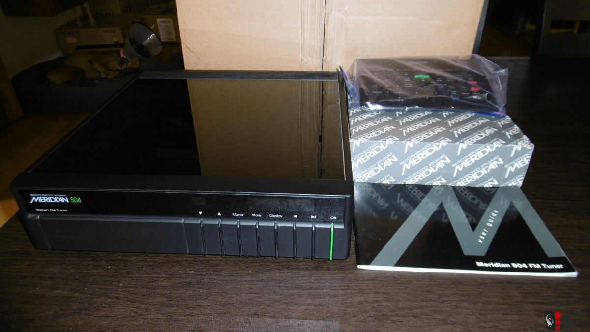 Outstanding Meridian 504 AM/FM Tuner. Exc Cond w/ remote & OBM For Sale ...