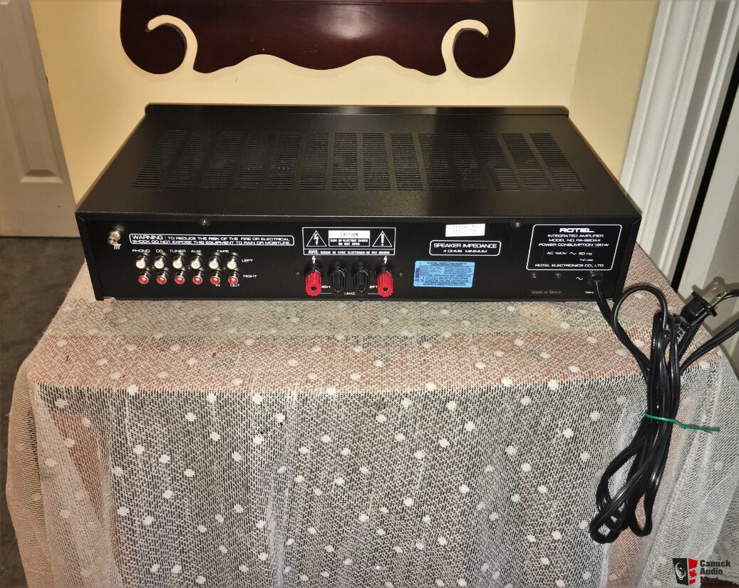 Perfect Little 20 WPC Rotel Integrated Amplifier RA-920AX Photo ...
