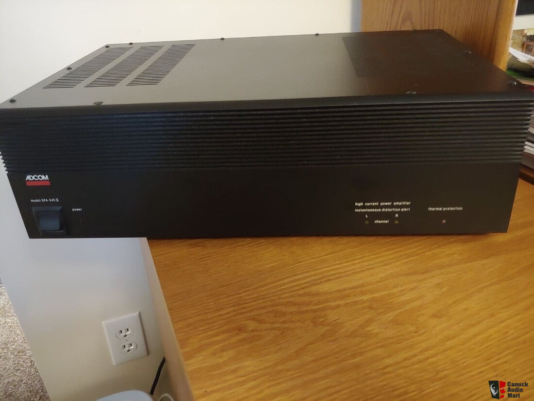 Adcom 545II power amplifier Photo #2897769 - UK Audio Mart