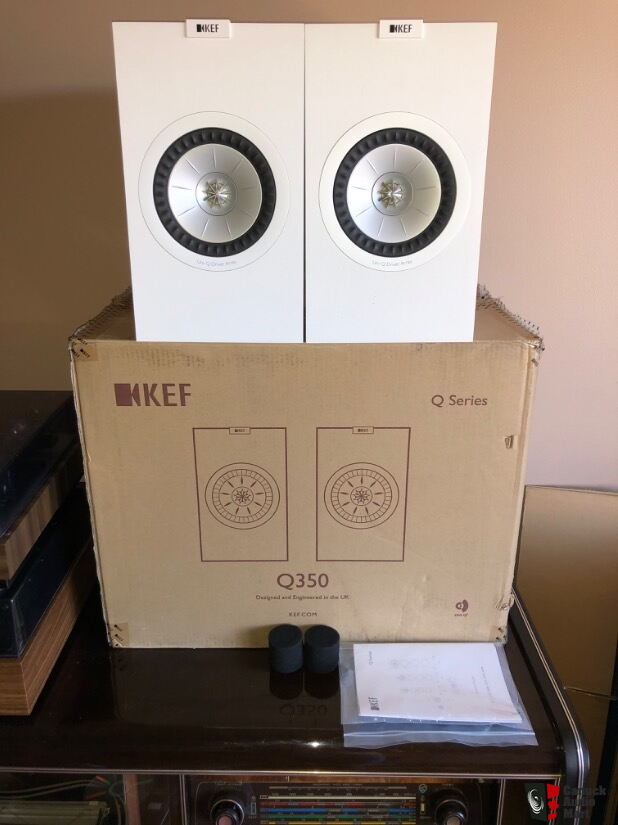 KEF Q350 White complete original packaging boxes , manuals 2.2 year old ...