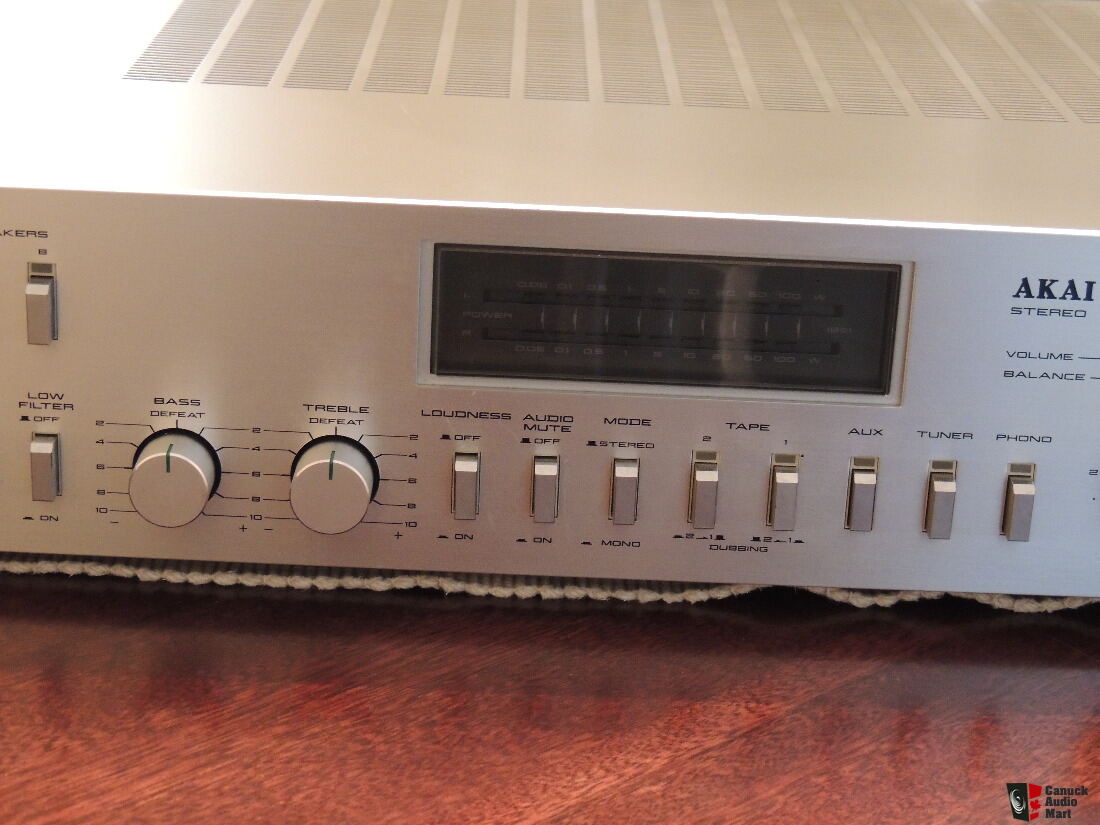 Rare Akai AM-U55 Integrated Stereo Amp- 55 Watts/ch, Phono, Pre/Power ...