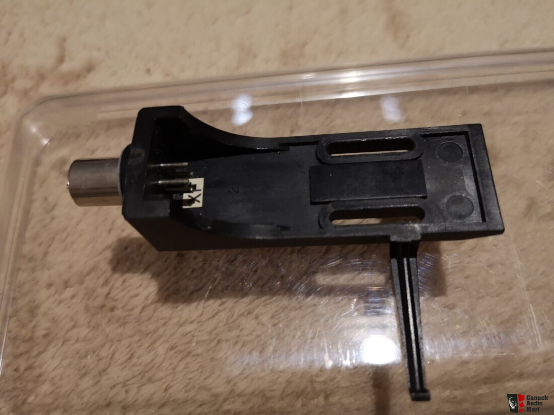 Various headshells and cartridges Photo #2905197 - Canuck Audio Mart