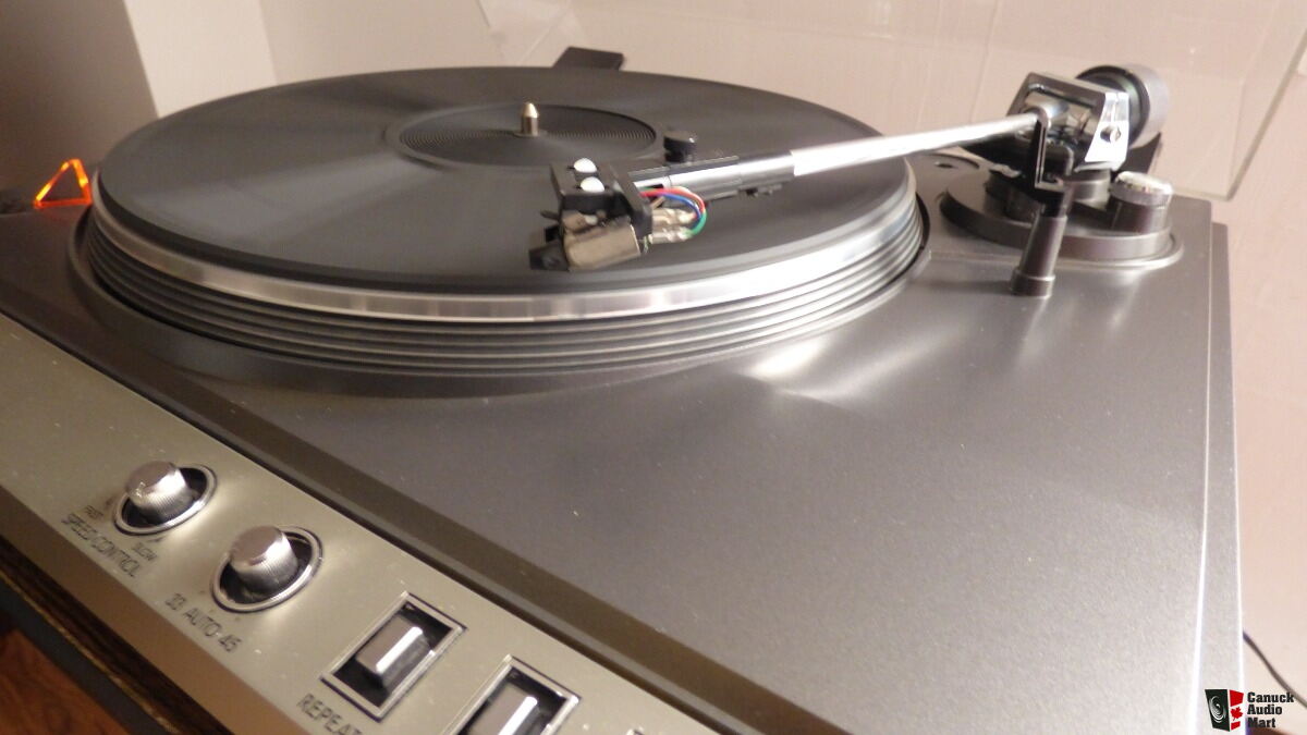 Toshiba sr-f100 Photo #2905937 - Canuck Audio Mart