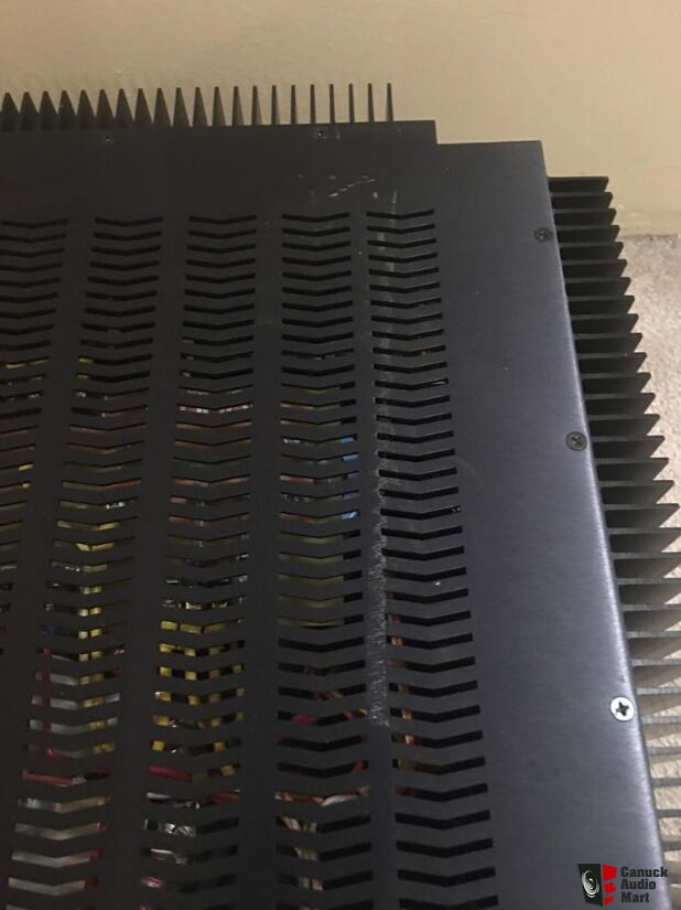 Aragon 8008x3 Power Amplifier Photo #2922651 - Canuck Audio Mart