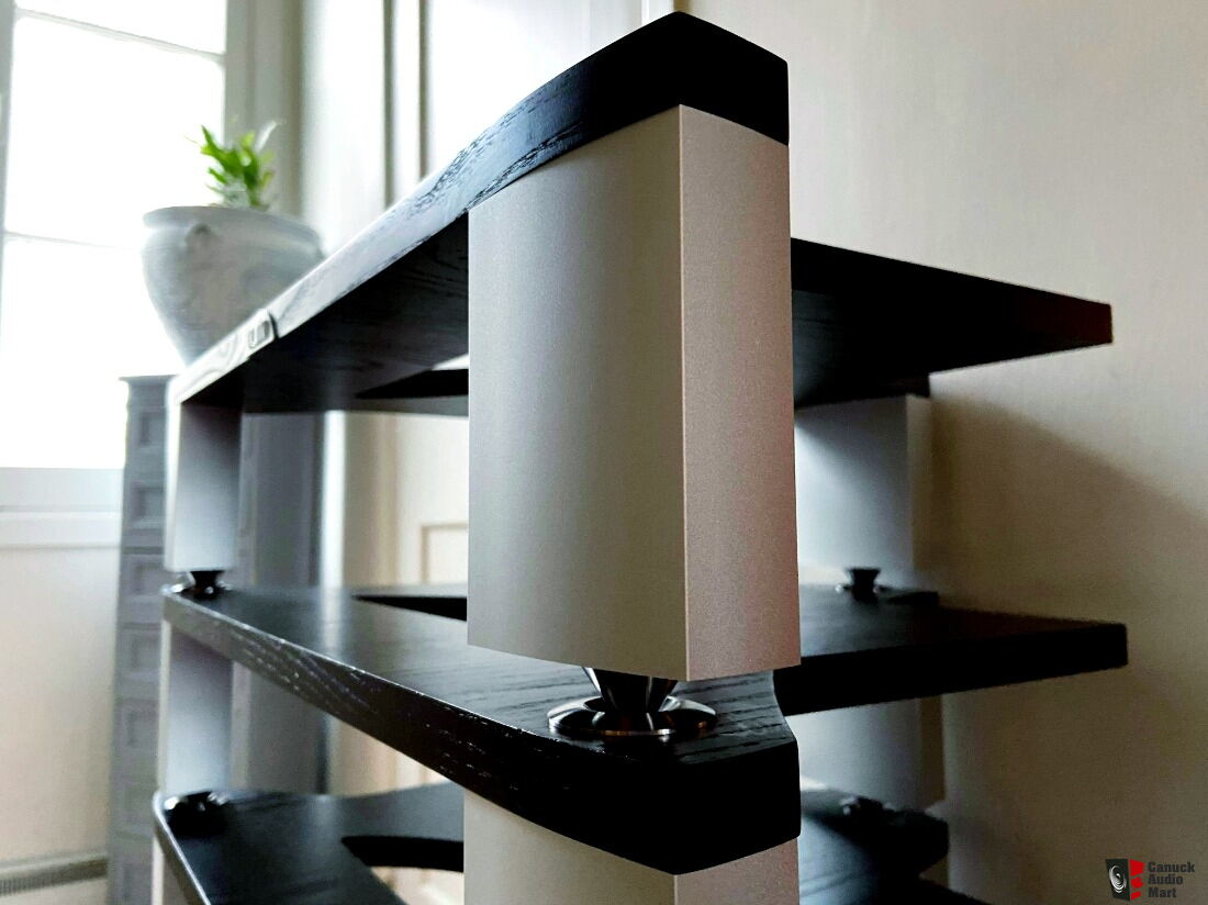 reduced price*** Naim Fraim lite rack components (base + 4 shelves ...