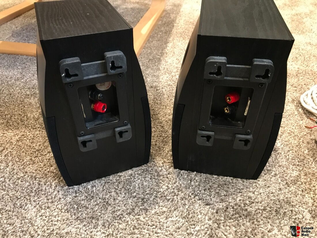 Energy e:XL 5.1 Surround Speaker Set Photo #2946186 - Canuck Audio Mart