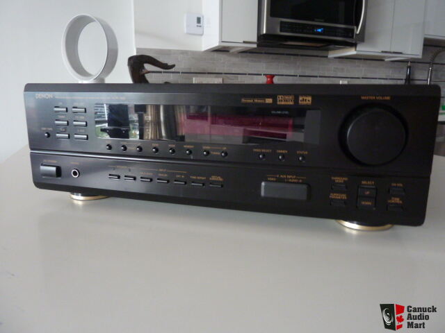 Denon AVR 1602 , Vancouver pick up only absolutely in Excellent ...