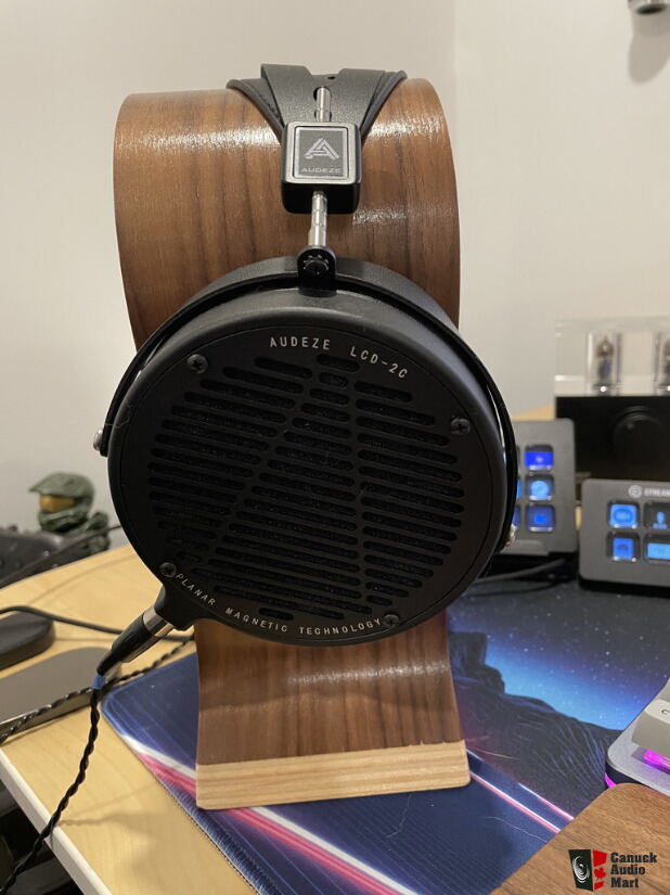 Audeze LCD-2 Classic and Hart Balanced Cable For Sale - Canuck Audio Mart