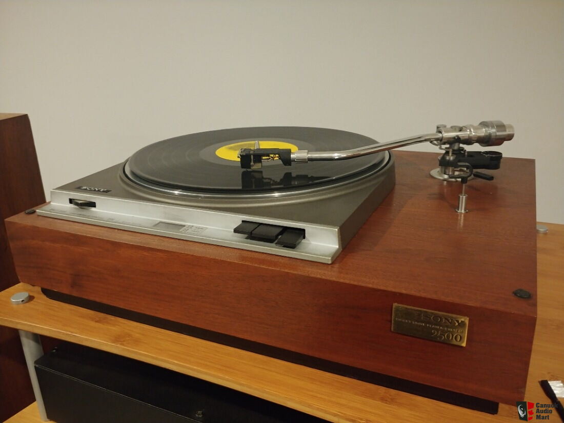 Sony PS 2500 For Sale Or Trade - Canuck Audio Mart