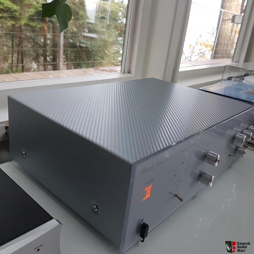 Black Ice Audio Fusion 360 pre amp (tube hybrid w/6SN7) Photo #2975967 ...