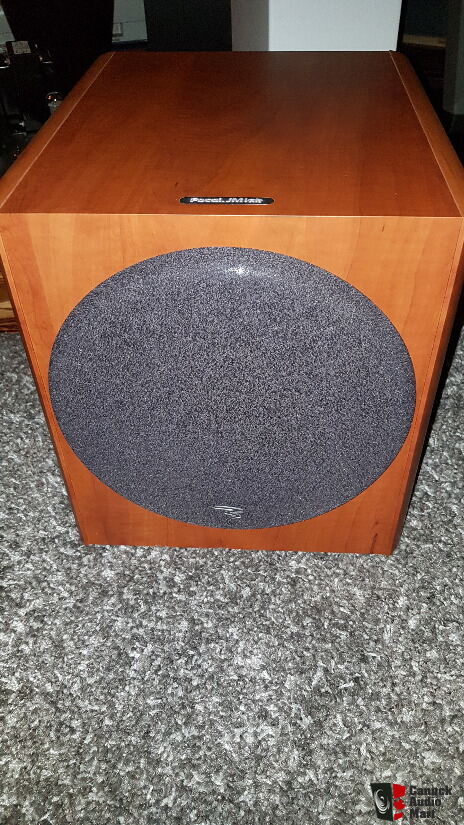 Focal JM Lab W700 S subwoofer Photo #2976367 - UK Audio Mart