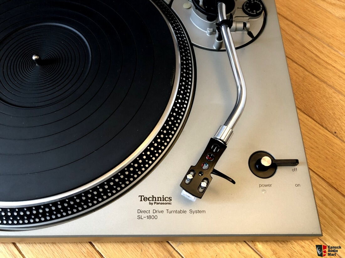 Techncs SL-1800 Direct Drive Turntable in Excellent Condition Photo ...