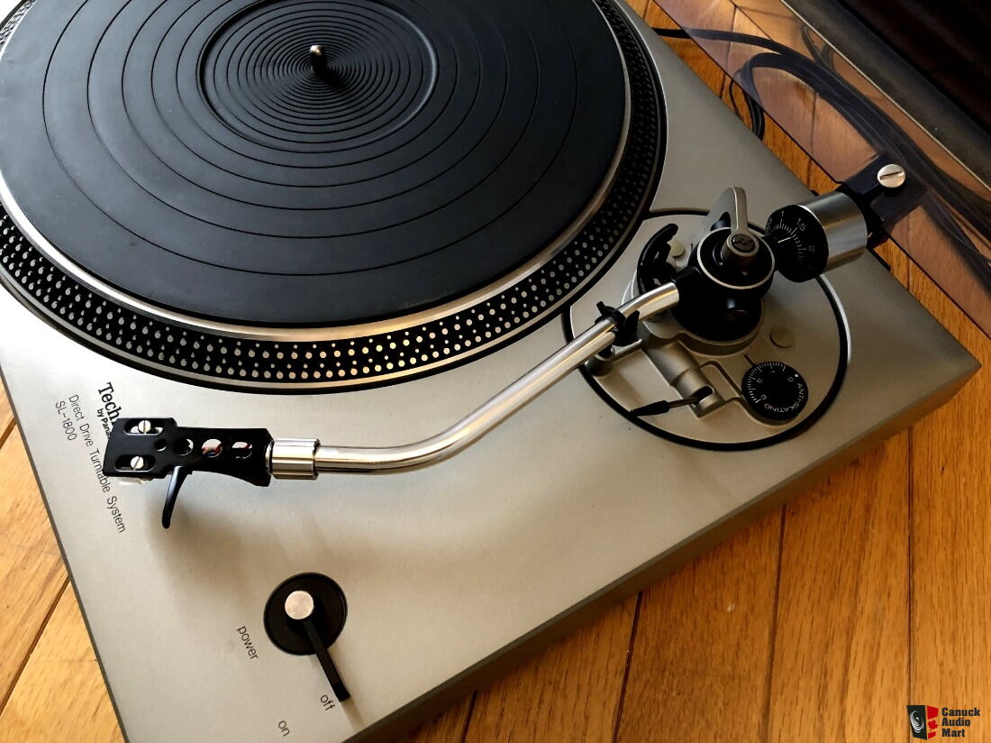 Techncs SL-1800 Direct Drive Turntable in Excellent Condition Photo ...