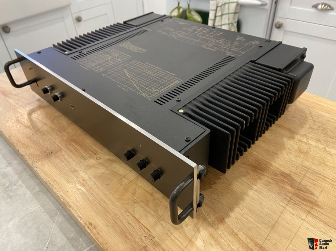Technics SE-9060 amplifier very nice non smoking house,,FREE CANADA ...