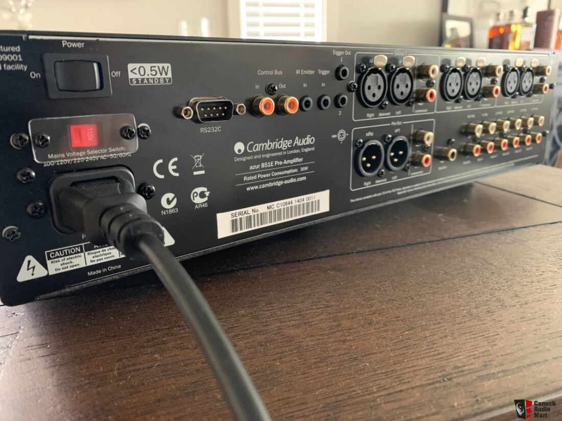 Cambridge Audio Azur 851E pre-amplifier Photo #3003278 - Canuck Audio Mart